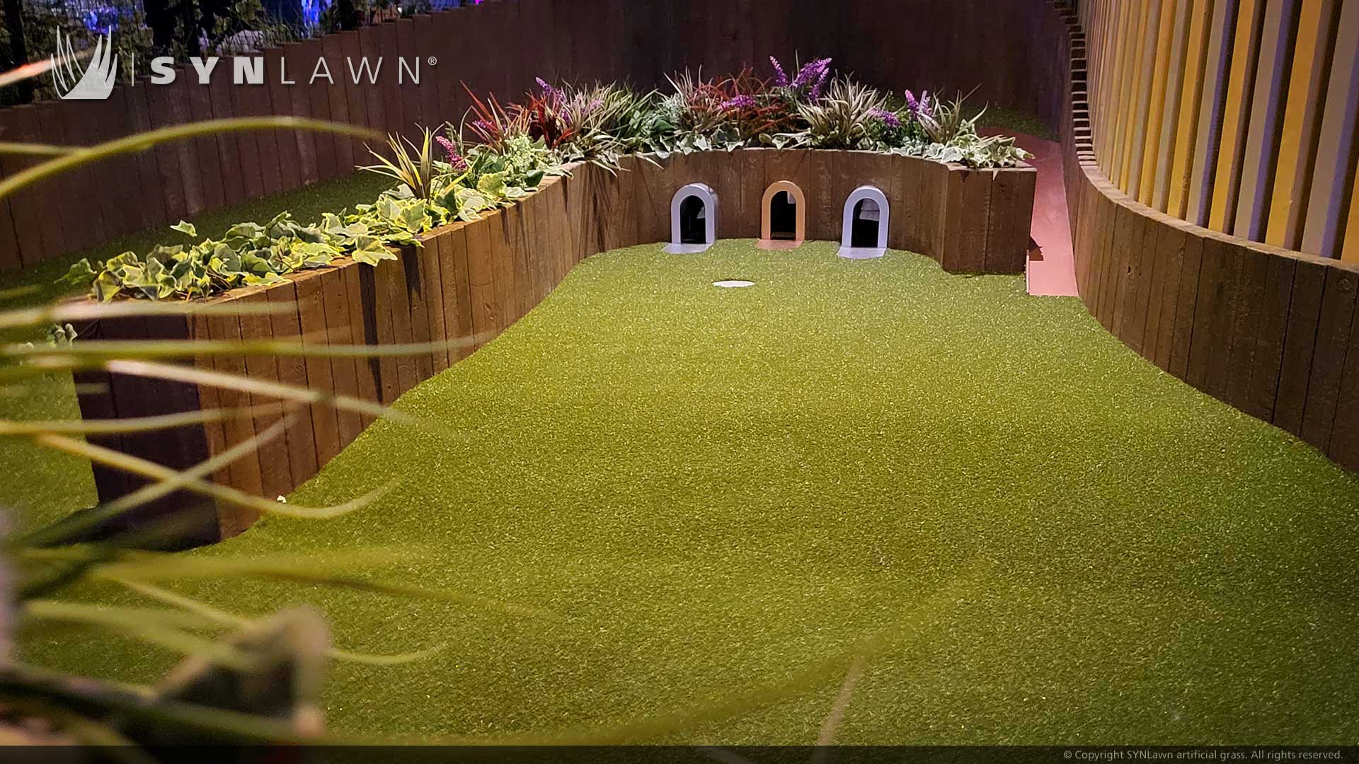 Luxury NYC Hotel Golf Experience | SYNLawn Golf